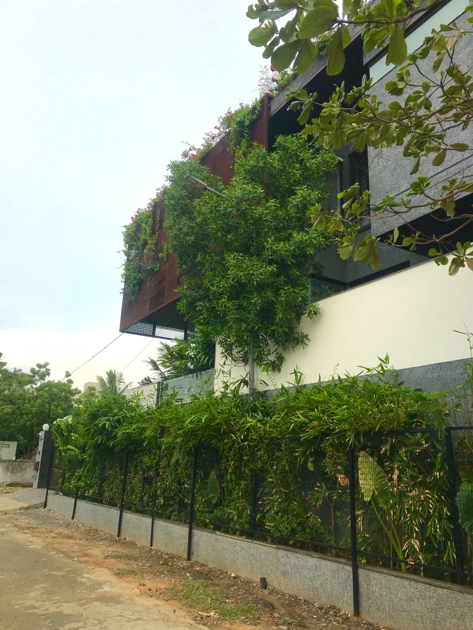 SOUNDARAJAN RESIDENCE | Murali Architects